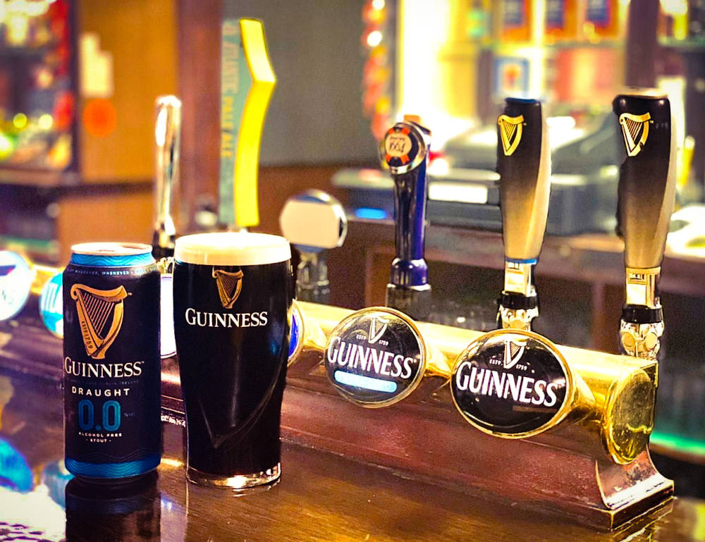 Bar – The Golden Bowler